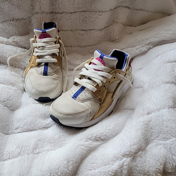 Nike | Shoes | Grade Shcool Sneakers | Poshmark
